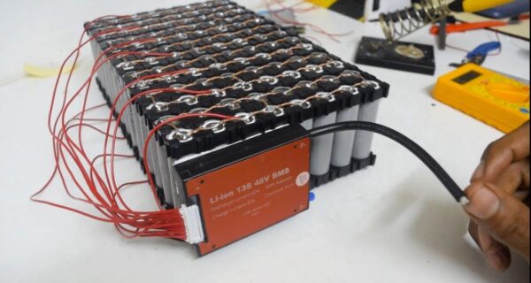 What is a Battery Management System (BMS)? A Complete Overview for EV ...